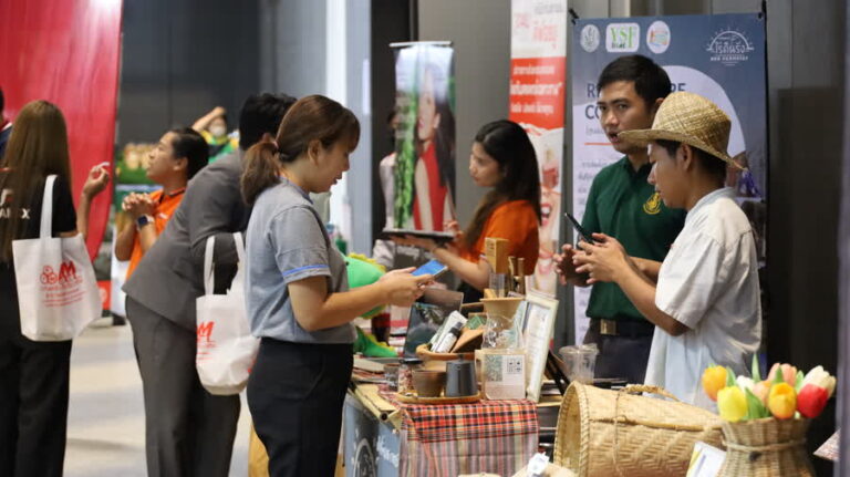 รมว.DES เปิด AgroFEX 2023 ที่โคราช นำเทคโนโลยีขับเคลื่อนอุตสาหกรรมภาคอีสาน พร้อมสู่ความเป็นกลาง ...